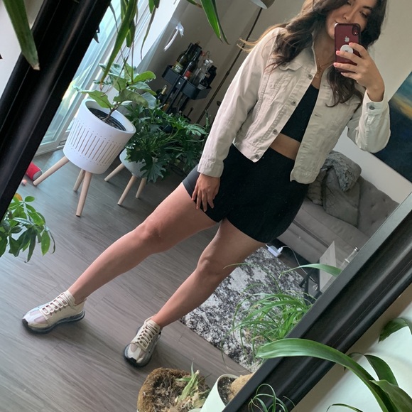 Uniqlo | Jackets & Coats | Uniqlo Off White Cropped Denim Jacket | Poshmark